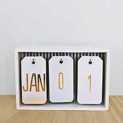 DIY Desk Calendar - Home Made By Carmona